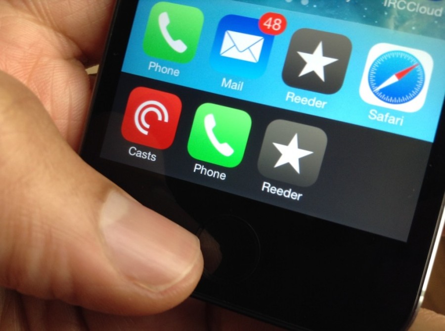 ClassicSwitcher inlocuieste task switcher-ul din iOS 7 cu cel din iOS 6 ...