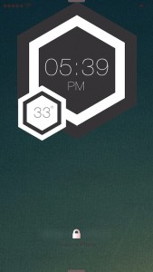 Hexaclock inlocuieste ceasul LockScreen-ului din iOS 7 | iDevice.ro