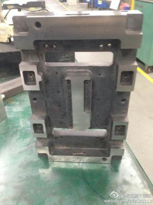 iPhone 6 – primele imagini cu presupusele matrite si schite folosite de ...