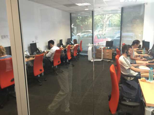 Orange Service a implinit 10 ani, iata cum arata cel mai mare service ...