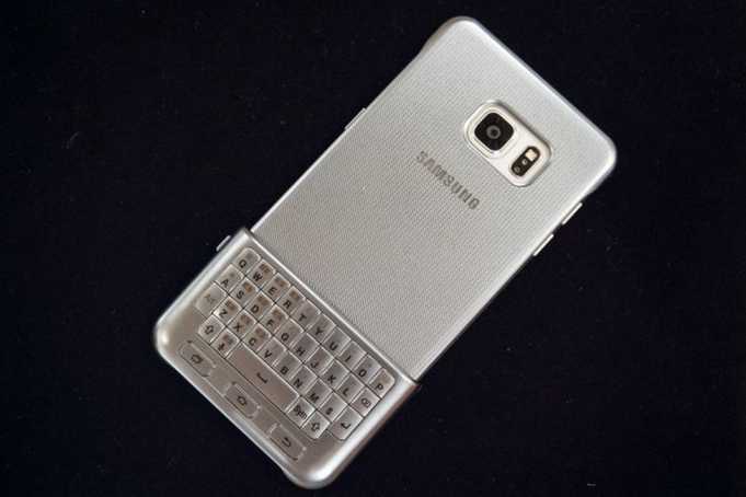 Samsung a lansat o tastatura QWERTY urata pentru Galaxy Note 5 si S6 ...