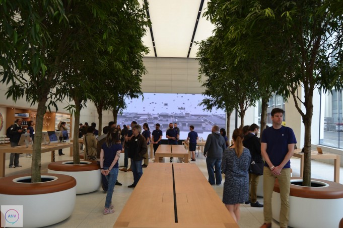 Primul Apple Store cu design creat de Jony Ive | iDevice.ro