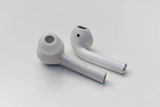 HUAWEI FREEBUDS: CLONELE AIRPODS PENTRU HUAWEI P20 | iDevice.ro