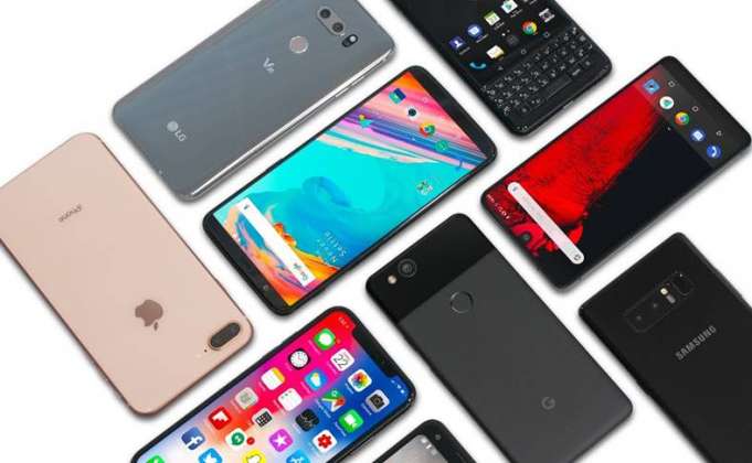 iPhone, Samsung, Huawei au "hranit" piata Telefoanelor Premium | iDevice.ro