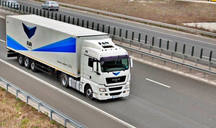 FAN Courier: Cum Poti Returna Rapid Produsele Cumparate din Magazinele ...